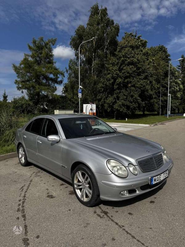 Pelēks Mercedes-Benz E 220 2003 Radviliškis, ar dzinēja tilpumu 2.15 L un nobraukumu 344 tūkst. km par 2000 €, foto 7 vietnē AUTOMOTO.COM.LV