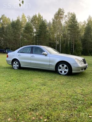 Серый Мерседес E 220 2003 в Рига, объемом двигателя 2.20 л и пробегом 345 тыс. км за 2700 €, фото 6 на AUTOMOTO.COM.LV