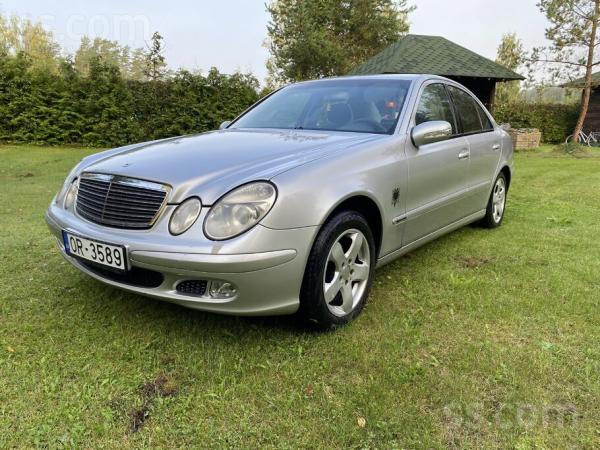 Pelēks Mercedes-Benz E 220 2003 Rīga, ar dzinēja tilpumu 2.20 L un nobraukumu 345 tūkst. km par 2700 €, foto 3 vietnē AUTOMOTO.COM.LV