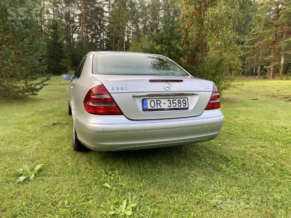 Pelēks Mercedes-Benz E 220 2003 Rīga, ar dzinēja tilpumu 2.20 L un nobraukumu 345 tūkst. km par 2700 €, foto 8 vietnē AUTOMOTO.COM.LV