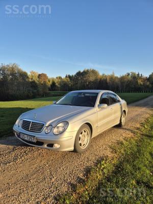 Grey Mercedes-Benz E 220 2003 in Cesis, with an engine capacity of 2.20 L and mileage of 397 thousand km for 2450 €, photo  on AUTOMOTO.COM.LV