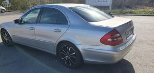 Grey Mercedes-Benz E 220 2004 in Vilnius, with an engine capacity of 2.20 L and mileage of 211 thousand km for 4999 €, photo 8 on AUTOMOTO.COM.LV