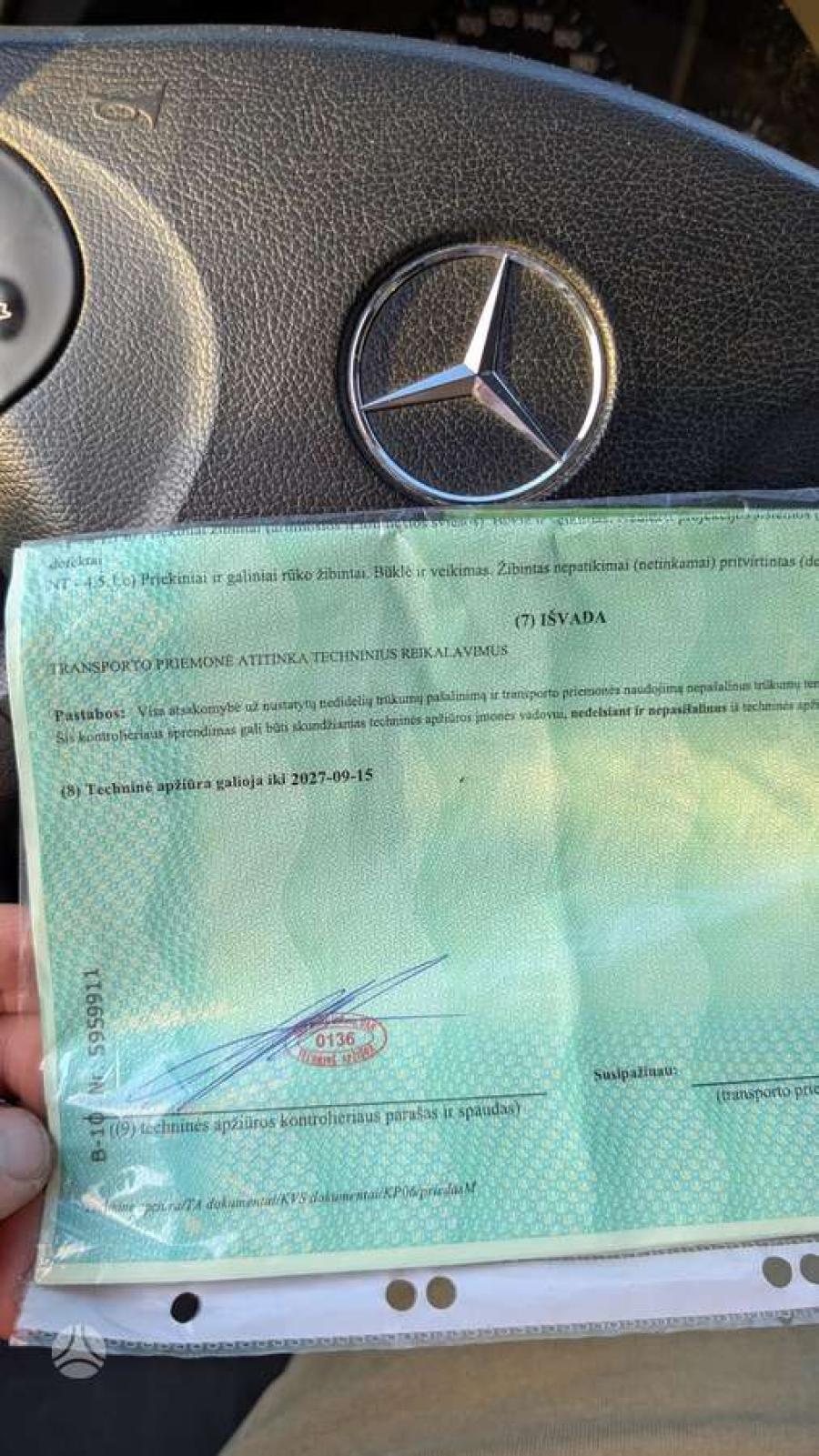 Grey Mercedes-Benz E 220 2004 in Vilnius, with an engine capacity of 2.15 L and mileage of 310 thousand km for 2300 €, photo 8 on AUTOMOTO.COM.LV