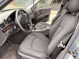 Grey Mercedes-Benz E 220 2004 in Klaipeda, with an engine capacity of 2.15 L and mileage of 264 thousand km for 2780 €, photo 19 on AUTOMOTO.COM.LV