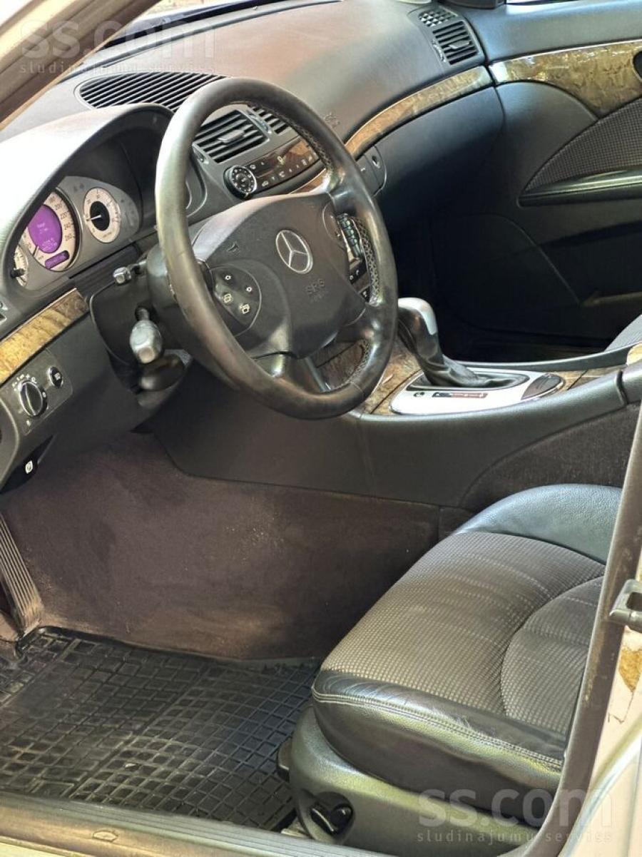 Pelēks Mercedes-Benz E 220 2004 Cēsis, ar dzinēja tilpumu 2.20 L un nobraukumu 396 tūkst. km par 2990 €, foto 16 vietnē AUTOMOTO.COM.LV