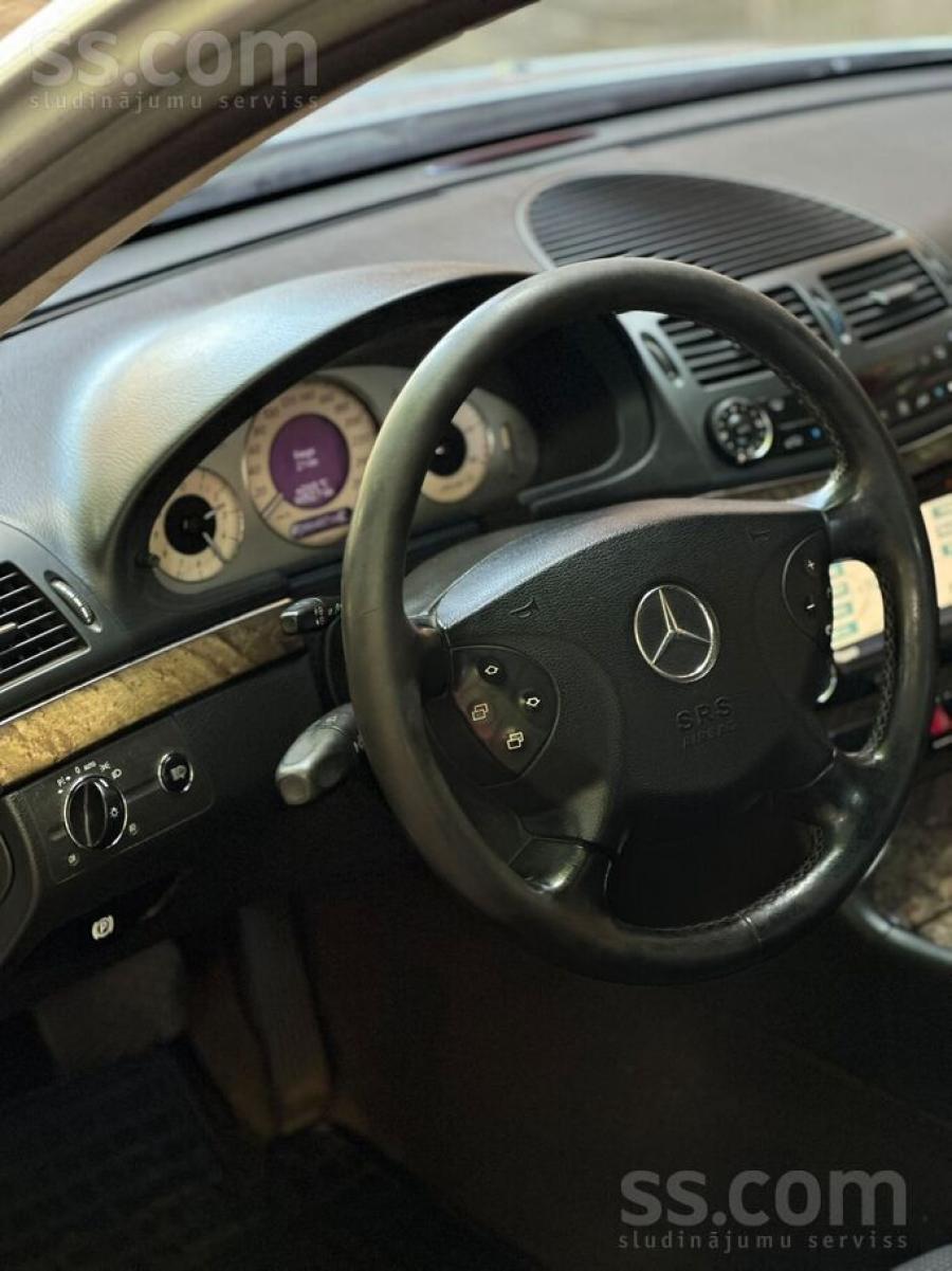 Pelēks Mercedes-Benz E 220 2004 Cēsis, ar dzinēja tilpumu 2.20 L un nobraukumu 396 tūkst. km par 2990 €, foto 17 vietnē AUTOMOTO.COM.LV