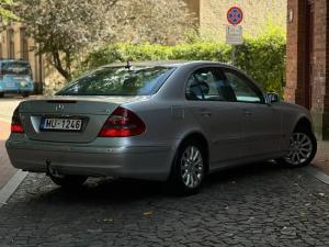 Серый Мерседес E 220 2004 в Цесис, объемом двигателя 2.20 л и пробегом 396 тыс. км за 2990 €, фото 10 на AUTOMOTO.COM.LV