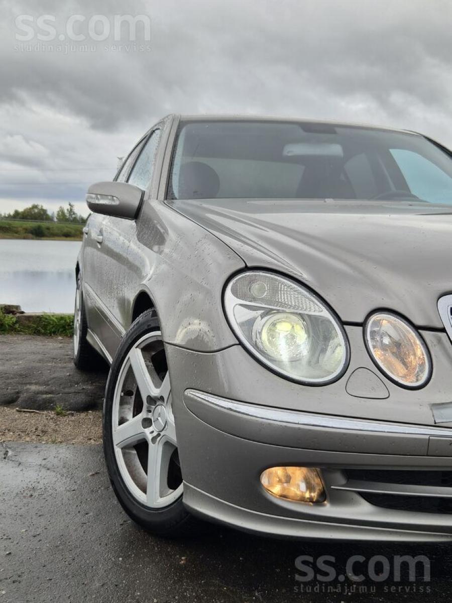 Grey Mercedes-Benz E 220 2004 in Jurmala, with an engine capacity of 2.20 L and mileage of 400 thousand km for 2499 €, photo 3 on AUTOMOTO.COM.LV