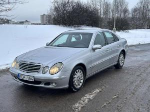 Pelēks Mercedes-Benz E 220 2005 Viļņa, ar dzinēja tilpumu 2.20 L un nobraukumu 359 tūkst. km par 1250 €, foto  vietnē AUTOMOTO.COM.LV