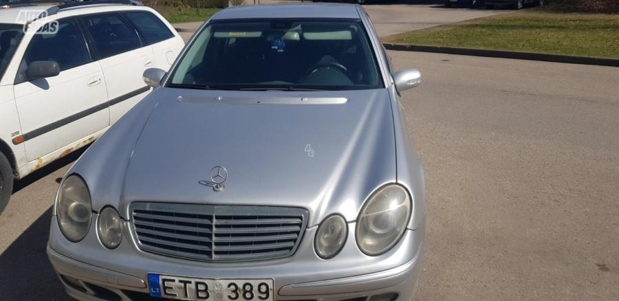 Pelēks Mercedes-Benz E 220 2005 Kauņa, ar dzinēja tilpumu 2.10 L un nobraukumu 600 tūkst. km par 1700 €, foto 3 vietnē AUTOMOTO.COM.LV