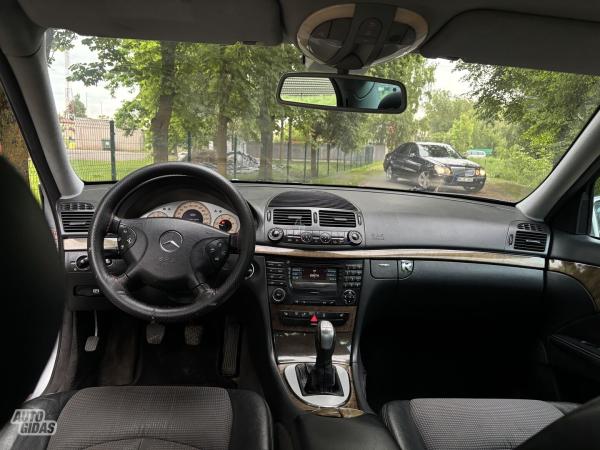 Серый Мерседес E 220 2005 в Ионишкис, объемом двигателя 2.20 л и пробегом 399 тыс. км за 1850 €, фото 9 на AUTOMOTO.COM.LV