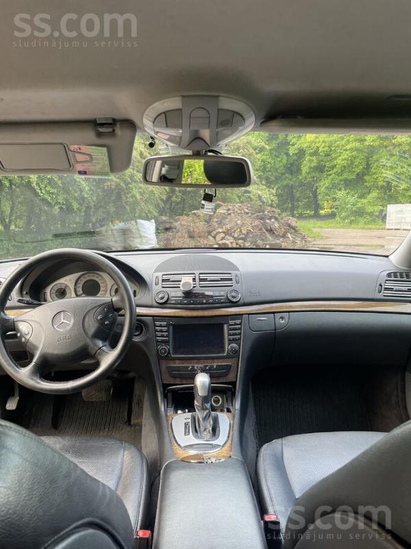 Pelēks Mercedes-Benz E 220 2005 Cēsis, ar dzinēja tilpumu 2.20 L un nobraukumu 402 tūkst. km par 1400 €, foto 6 vietnē AUTOMOTO.COM.LV