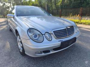 Pelēks Mercedes-Benz E 220 2005 Utena, ar dzinēja tilpumu 2.15 L un nobraukumu 282 tūkst. km par 3250 €, foto 16 vietnē AUTOMOTO.COM.LV