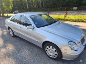 Pelēks Mercedes-Benz E 220 2005 Utena, ar dzinēja tilpumu 2.15 L un nobraukumu 282 tūkst. km par 3250 €, foto 18 vietnē AUTOMOTO.COM.LV