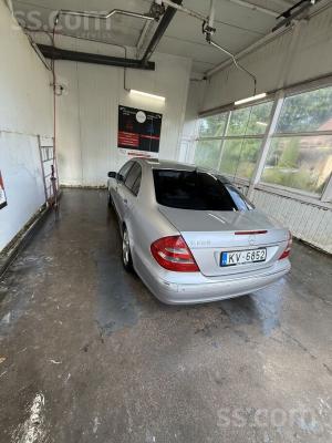 Pelēks Mercedes-Benz E 220 2005 Rīga, ar dzinēja tilpumu 2.20 L un nobraukumu 405 tūkst. km par 3500 €, foto 3 vietnē AUTOMOTO.COM.LV