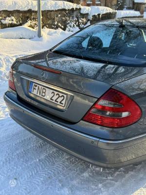 Pelēks Mercedes-Benz E 220 2006 Kretinga, ar dzinēja tilpumu 2.20 L un nobraukumu 512 tūkst. km par 2999 €, foto 7 vietnē AUTOMOTO.COM.LV