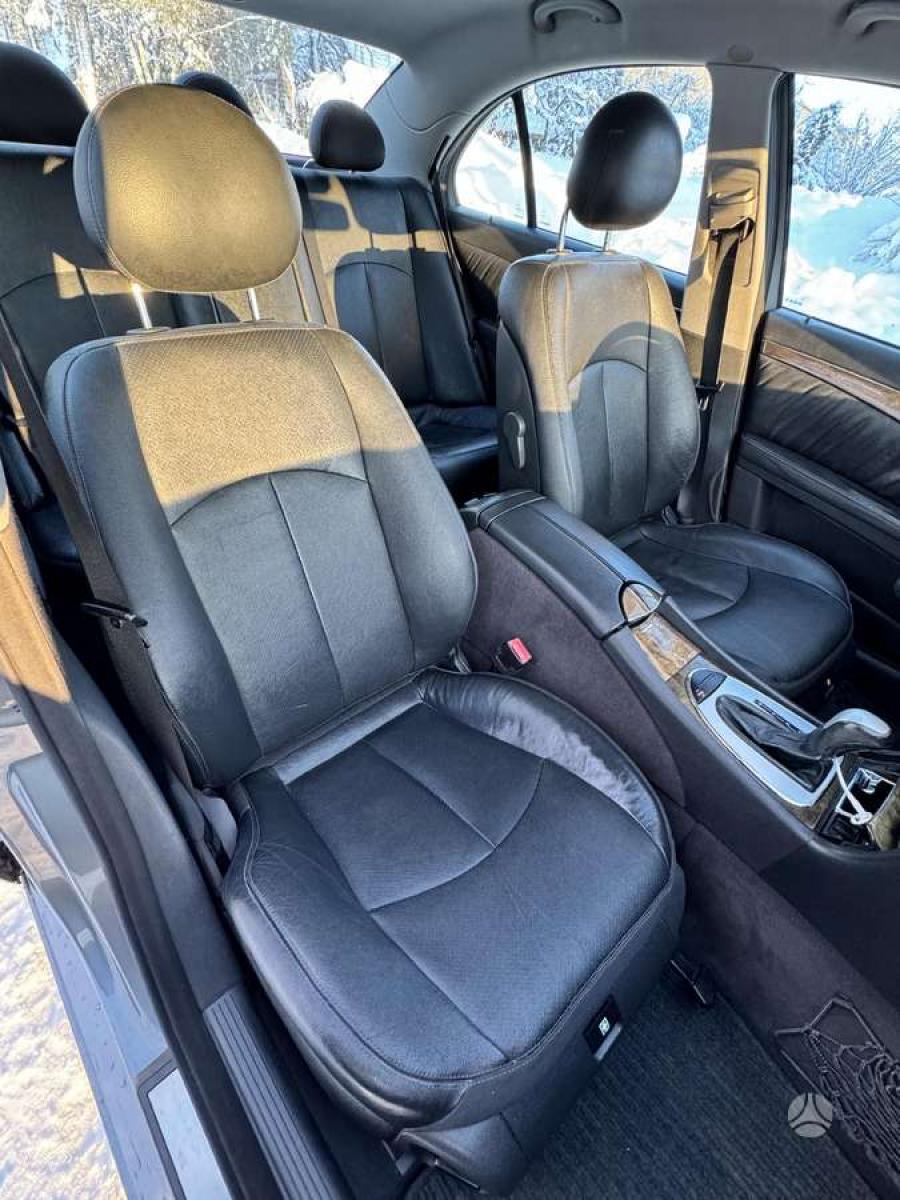 Pelēks Mercedes-Benz E 220 2006 Kretinga, ar dzinēja tilpumu 2.20 L un nobraukumu 512 tūkst. km par 2999 €, foto 15 vietnē AUTOMOTO.COM.LV