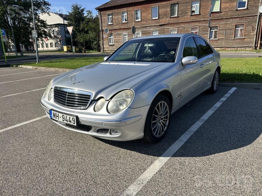 Grey Mercedes-Benz E 220 2006 in Riga, with an engine capacity of 2.20 L and mileage of 377 thousand km for 1500 €, photo 7 on AUTOMOTO.COM.LV