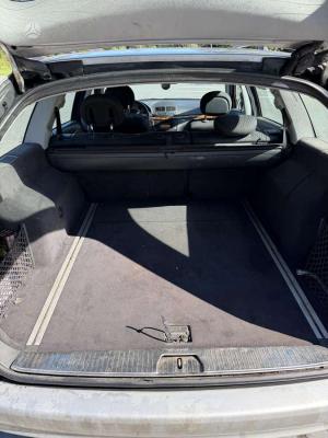 Pelēks Mercedes-Benz E 220 2006 Kauņa, ar dzinēja tilpumu 2.15 L un nobraukumu 3 tūkst. km par 1399 €, foto 12 vietnē AUTOMOTO.COM.LV