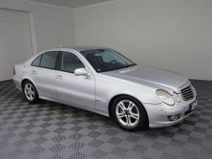 Серый Мерседес E 220 2007 в Таллин, объемом двигателя 2.10 л и пробегом 336 тыс. км за 1999 €, фото  на AUTOMOTO.COM.LV