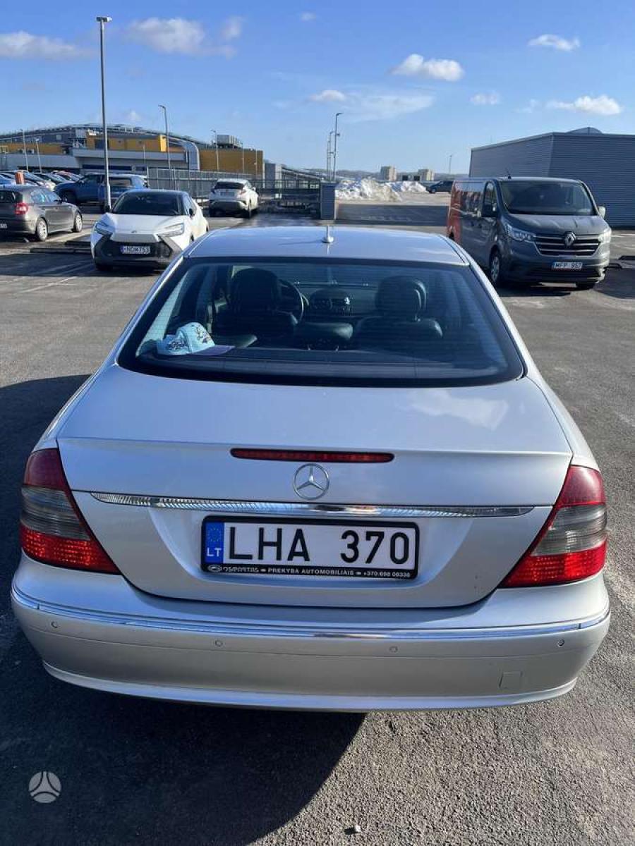 Pelēks Mercedes-Benz E 220 2007 Viļņa, ar dzinēja tilpumu 0.00 L un nobraukumu 280 tūkst. km par 4500 €, foto 7 vietnē AUTOMOTO.COM.LV