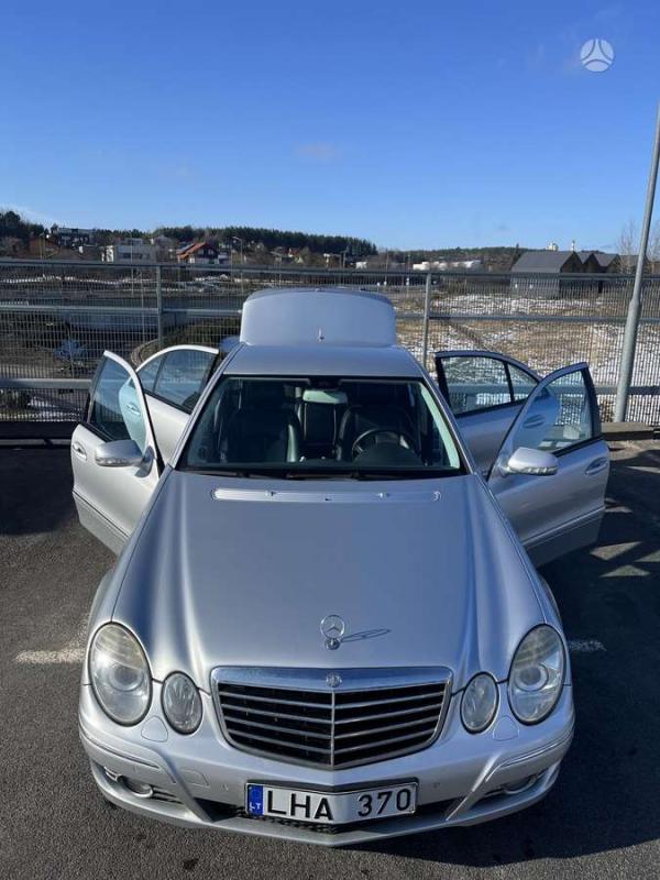 Pelēks Mercedes-Benz E 220 2007 Viļņa, ar dzinēja tilpumu 0.00 L un nobraukumu 280 tūkst. km par 4500 €, foto 8 vietnē AUTOMOTO.COM.LV