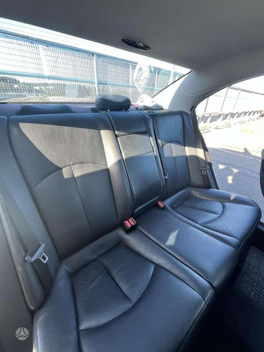 Pelēks Mercedes-Benz E 220 2007 Viļņa, ar dzinēja tilpumu 0.00 L un nobraukumu 280 tūkst. km par 4500 €, foto 12 vietnē AUTOMOTO.COM.LV