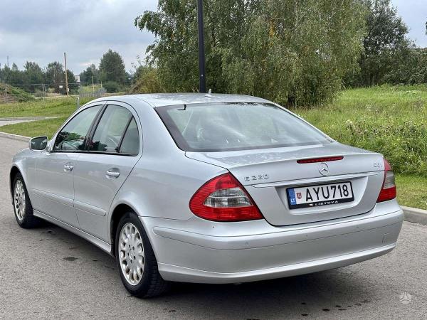 Pelēks Mercedes-Benz E 220 2007 Viļņa, ar dzinēja tilpumu 2.15 L un nobraukumu 366 tūkst. km par 3300 €, foto 4 vietnē AUTOMOTO.COM.LV