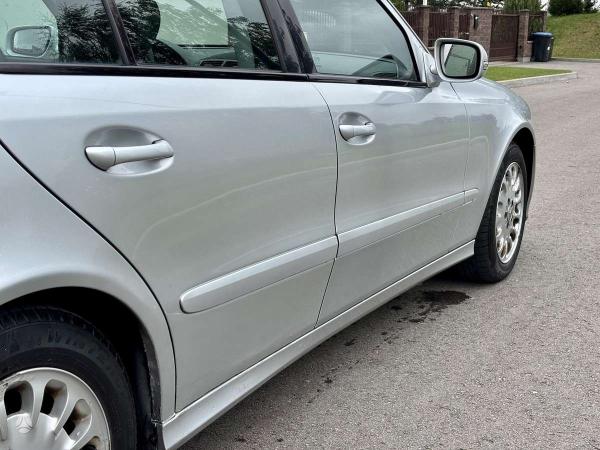 Pelēks Mercedes-Benz E 220 2007 Viļņa, ar dzinēja tilpumu 2.15 L un nobraukumu 366 tūkst. km par 3300 €, foto 9 vietnē AUTOMOTO.COM.LV