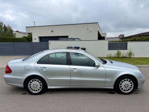Grey Mercedes-Benz E 220 2007 in Vilnius, with an engine capacity of 2.15 L and mileage of 366 thousand km for 3300 €, photo 10 on AUTOMOTO.COM.LV