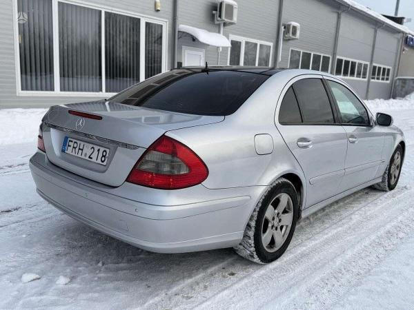 Grey Mercedes-Benz E 220 2008 in Vilnius, with an engine capacity of 2.15 L and mileage of 345 thousand km for 3850 €, photo 4 on AUTOMOTO.COM.LV
