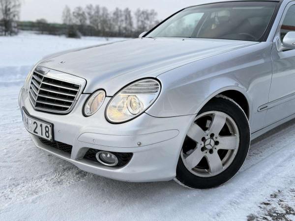 Grey Mercedes-Benz E 220 2008 in Vilnius, with an engine capacity of 2.15 L and mileage of 345 thousand km for 3850 €, photo 7 on AUTOMOTO.COM.LV