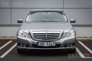Серый Мерседес E 220 2009 в Рига, объемом двигателя 2.20 л и пробегом 288 тыс. км за 9750 €, фото 3 на AUTOMOTO.COM.LV