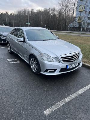 Grey Mercedes-Benz E 220 2009 in Tallinn, with an engine capacity of 10.00 L and mileage of 501 thousand km for 6200 €, photo 14 on AUTOMOTO.COM.LV