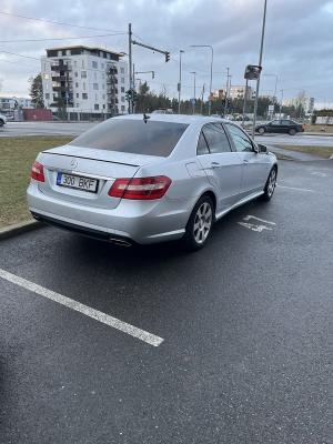 Grey Mercedes-Benz E 220 2009 in Tallinn, with an engine capacity of 10.00 L and mileage of 501 thousand km for 6200 €, photo 18 on AUTOMOTO.COM.LV