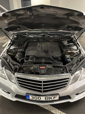 Grey Mercedes-Benz E 220 2009 in Tallinn, with an engine capacity of 10.00 L and mileage of 501 thousand km for 6200 €, photo 20 on AUTOMOTO.COM.LV