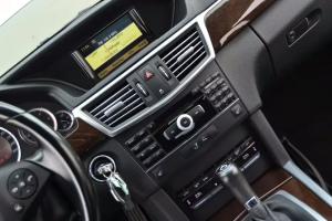 Серый Мерседес E 220 2009 в Екабпилс, объемом двигателя 2.20 л и пробегом 230 тыс. км за 8900 €, фото 21 на AUTOMOTO.COM.LV