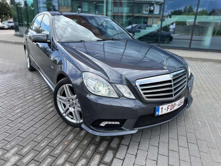 Pelēks Mercedes-Benz E 220 2009 Utena, ar dzinēja tilpumu 2.20 L un nobraukumu 262 tūkst. km par 6550 €, foto 3 vietnē AUTOMOTO.COM.LV