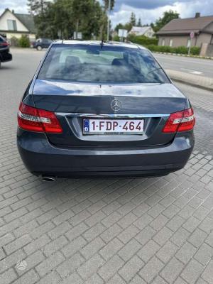 Pelēks Mercedes-Benz E 220 2009 Utena, ar dzinēja tilpumu 2.20 L un nobraukumu 262 tūkst. km par 6550 €, foto 10 vietnē AUTOMOTO.COM.LV