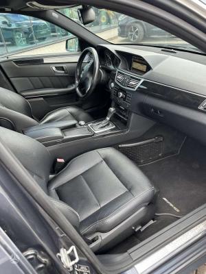 Pelēks Mercedes-Benz E 220 2009 Utena, ar dzinēja tilpumu 2.20 L un nobraukumu 262 tūkst. km par 6550 €, foto 12 vietnē AUTOMOTO.COM.LV
