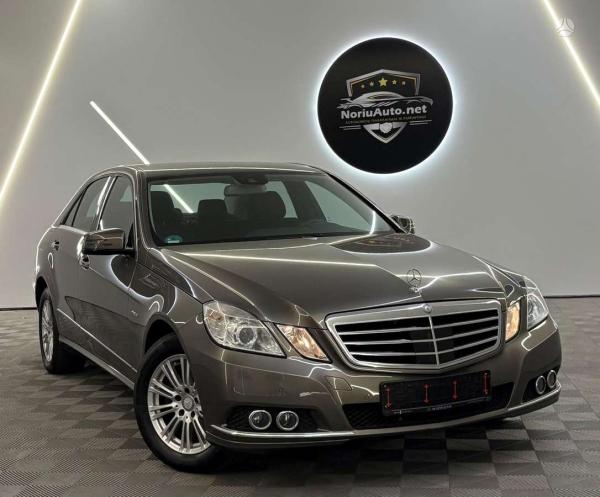 Pelēks Mercedes-Benz E 220 2009 Marijampole, ar dzinēja tilpumu 2.15 L un nobraukumu 290 tūkst. km par 7450 €, foto 1 vietnē AUTOMOTO.COM.LV