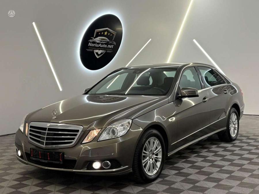 Pelēks Mercedes-Benz E 220 2009 Marijampole, ar dzinēja tilpumu 2.15 L un nobraukumu 290 tūkst. km par 7450 €, foto 9 vietnē AUTOMOTO.COM.LV