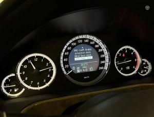 Pelēks Mercedes-Benz E 220 2009 Marijampole, ar dzinēja tilpumu 2.15 L un nobraukumu 290 tūkst. km par 7450 €, foto 14 vietnē AUTOMOTO.COM.LV