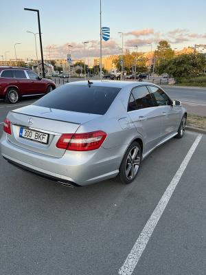 Серый Мерседес E 220 2009 в Таллин, объемом двигателя 2.20 л и пробегом 501 тыс. км за 6000 €, фото 20 на AUTOMOTO.COM.LV