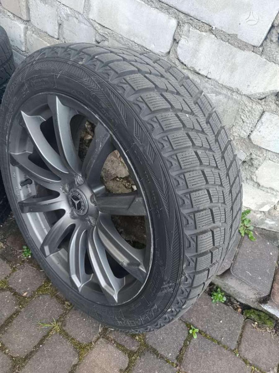 Grey Mercedes-Benz E 220 2009 in Druskininkai, with an engine capacity of 2.15 L and mileage of 292 thousand km for 7100 €, photo 17 on AUTOMOTO.COM.LV