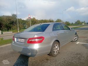 Серый Мерседес E 220 2009 в Вильнюс, объемом двигателя 2.20 л и пробегом 351 тыс. км за 3000 €, фото 6 на AUTOMOTO.COM.LV