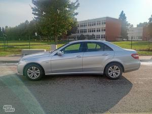 Серый Мерседес E 220 2009 в Вильнюс, объемом двигателя 2.20 л и пробегом 351 тыс. км за 3000 €, фото 8 на AUTOMOTO.COM.LV