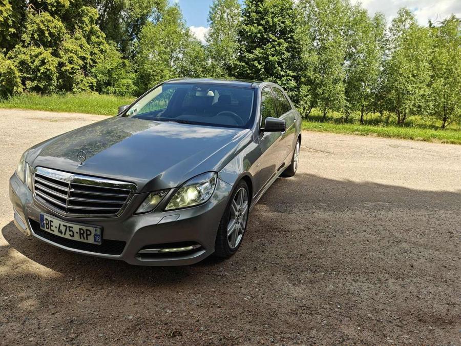 Серый Мерседес E 220 2010 в Таураге, объемом двигателя 2.14 л и пробегом 273 тыс. км за 5900 €, фото 3 на AUTOMOTO.COM.LV