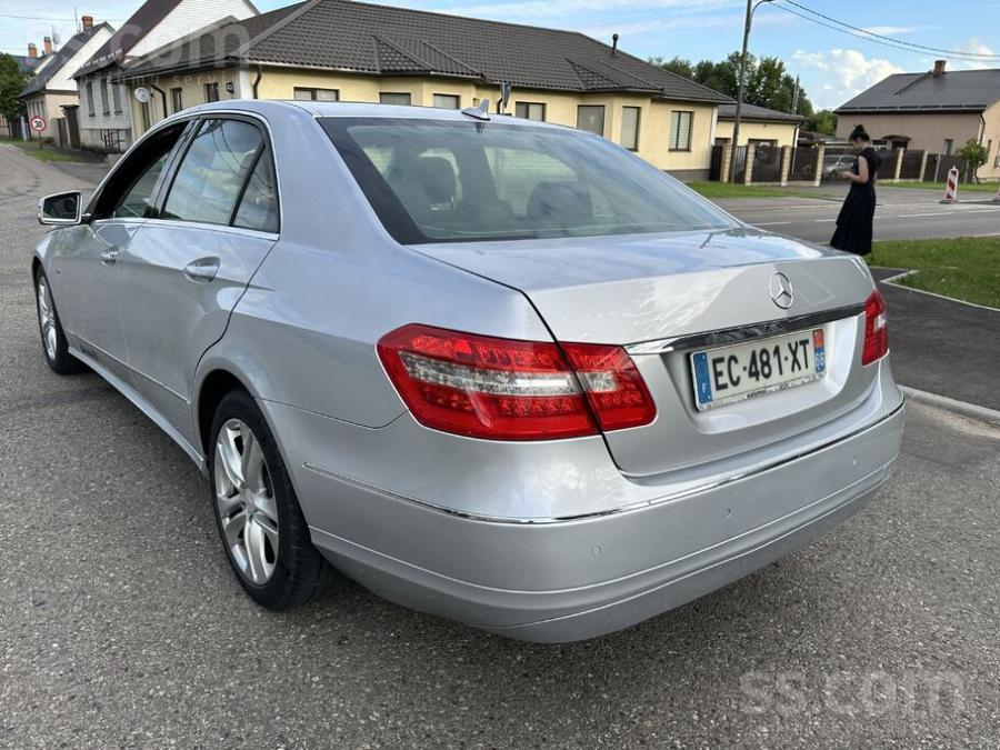 Серый Мерседес E 220 2010 в Даугавпилс, объемом двигателя 2.20 л и пробегом 298 тыс. км за 6250 €, фото 7 на AUTOMOTO.COM.LV