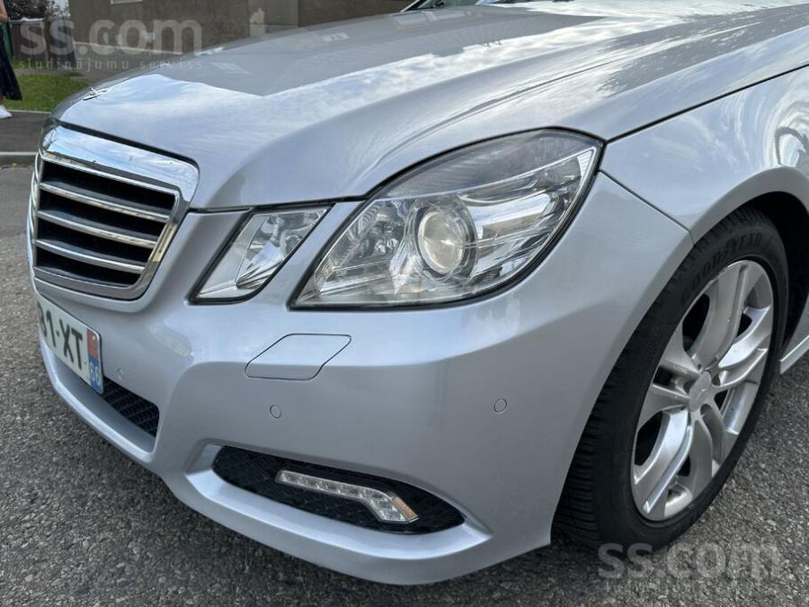 Серый Мерседес E 220 2010 в Даугавпилс, объемом двигателя 2.20 л и пробегом 298 тыс. км за 6250 €, фото 9 на AUTOMOTO.COM.LV